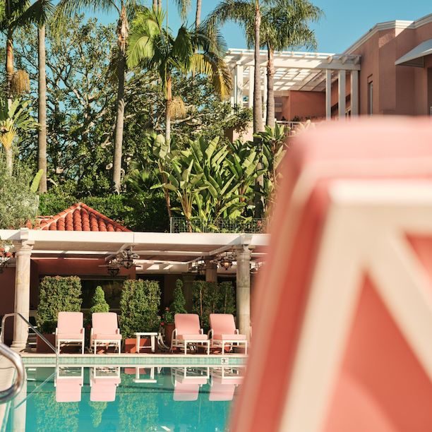 Hotel Swimming Pool In LA | The Beverly Hills Hotel