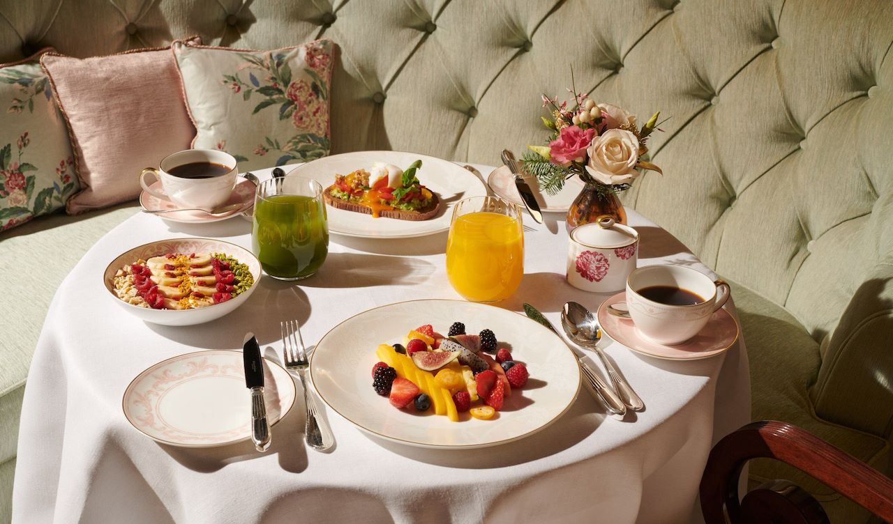 Bed & Breakfast In Mayfair At The Dorchester