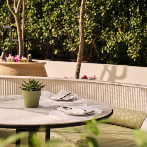 Garden Restaurant Al Fresco Dining At Veranda | The Lana, Dubai