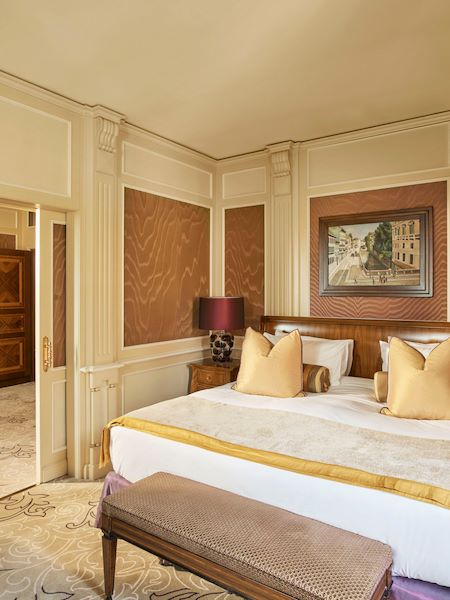 Ambassador Suite at Hotel Principe di Savoia | Dorchester Collection